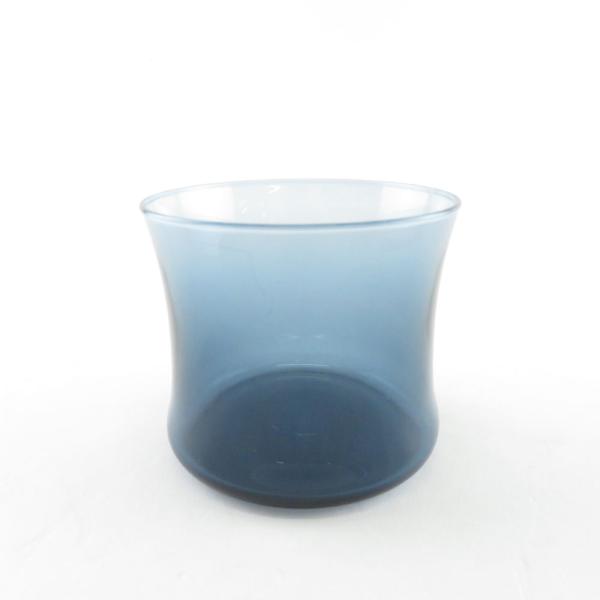 [ブランド]   iittala イッタラ [アイテム]  Timo Sarpaneva タンブラー [コレクション]Exhibition edition 2002 [個数]1点 [男女]  兼用 [色]   透明 ※上記カラーは色の系統を...