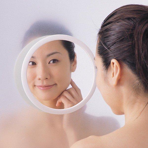 くもらないミラーに、あんしんプラスしたフレームミラー。鏡の表面に「くもらないフィルムラミネート」タイプで、樹脂ミラーを採用し安心、安全性を追及したモデルです。曇りとめフィルムも新タイプを採用しており、吸盤取り付けなので、角度も自由に変えられ...