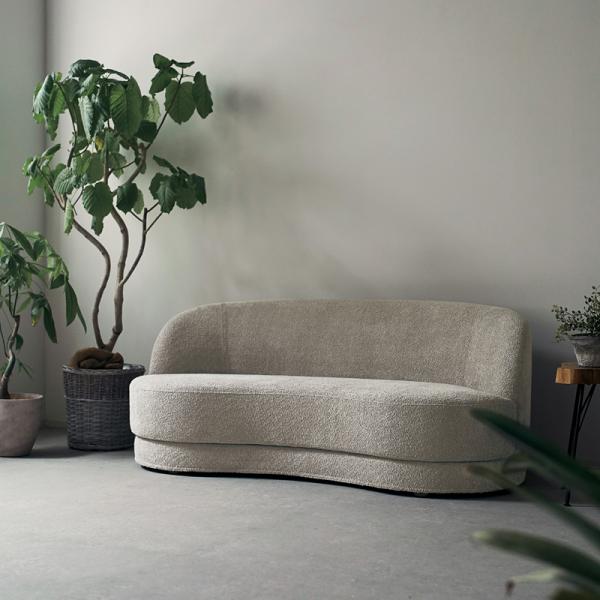 ■特長美しい曲線を意識してデザインされた「bean／ビーン」ソファ。立体感あるブークレ調の生地と、曲線のフォルムが調和をもたらします。特徴的な曲線が視覚的にも心地よさを感じるソファです。モダンなデザインでより洗練された空間を演出します。ゆっ...