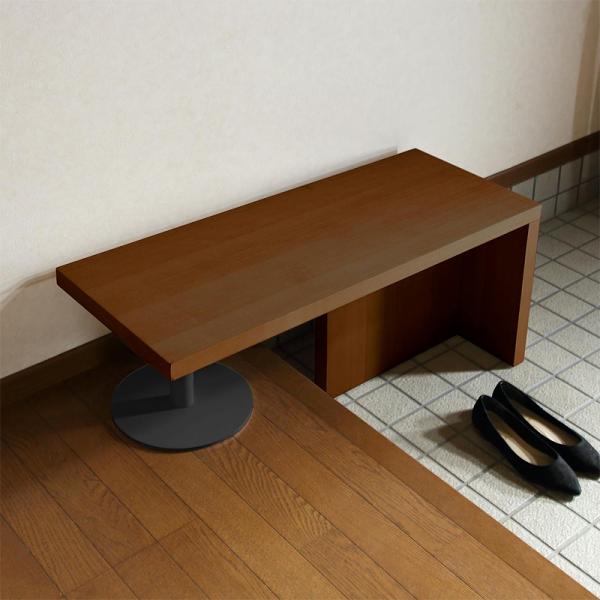 ■サイズW900×D350×H430mm■規格上がり框の高さ130〜210ｍｍまで対応可能■重量20kg■素材座：MDF（36mm厚）タモ突板貼り塗装支柱：スチール（直径45、直径42mm）粉体塗装■耐荷重120kg■仕様お客様組み立て品