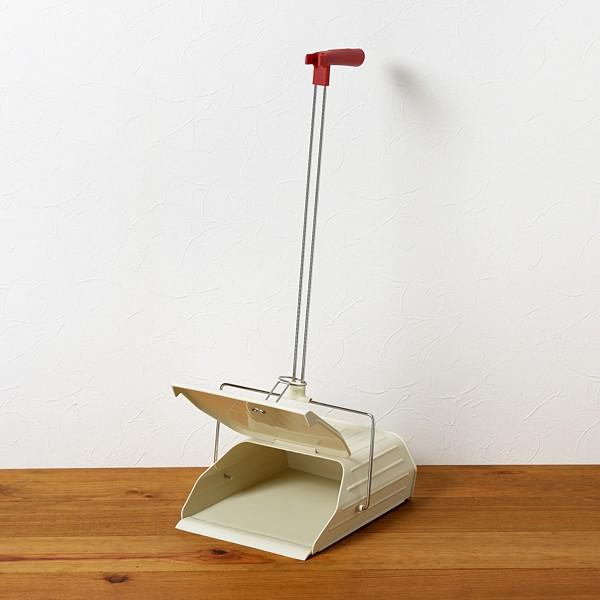 インテリアとなる清掃ツール「SCHALTEN」が登場！女性はもちろん、男性が使ってもサマになる！汚れこそ味わいとなり愛着へとつながり、いつまでも永く使える清掃道具です。商品ロングダストパン※詳細は「商品説明」をご参照くださいサイズ幅28.5...