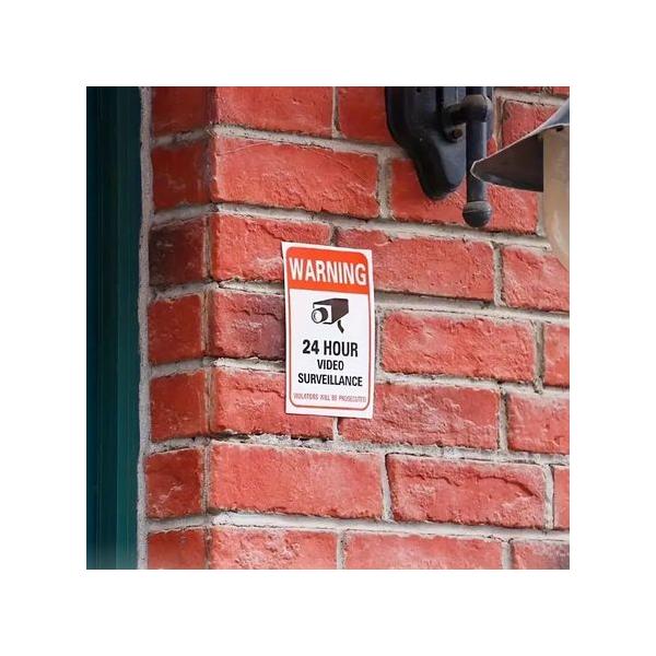防犯カメラ警告ステッカーです防犯カメラと併用で効果アップ