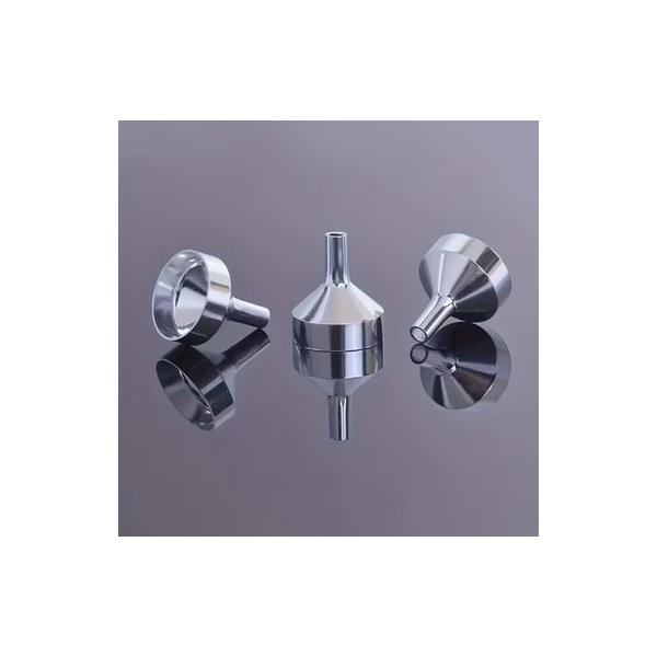 スキットル用漏斗です箱などのない簡易包装となりますステンレス製