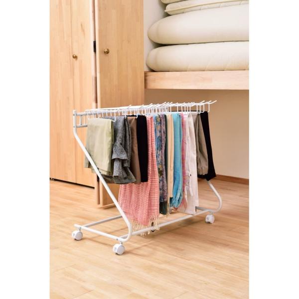 ◆商品説明[メーカー]ビーワーススタイル[サイズ]約W720×D430×H695mm[材質]本体：スチール(エポキシ樹脂粉体塗装)ハンガー：スチール(ポリエチレンコーティング)[耐荷重]ハンガー1本あたり：約0.5kg[重量]約3.10kg...