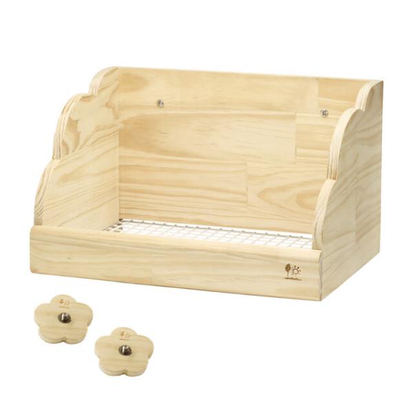 かこわれて安心、足元がメッシュスノコで衛生が保ちやすい、木製のベッドです。牧草を敷いて足元ふっくら。幼いうさぎ等では居場所の近くにある牧草を食べようとするので牧草を食べるトレーニングにも活用できます。※デグー、シマリス、モモンガ等の小動物用...