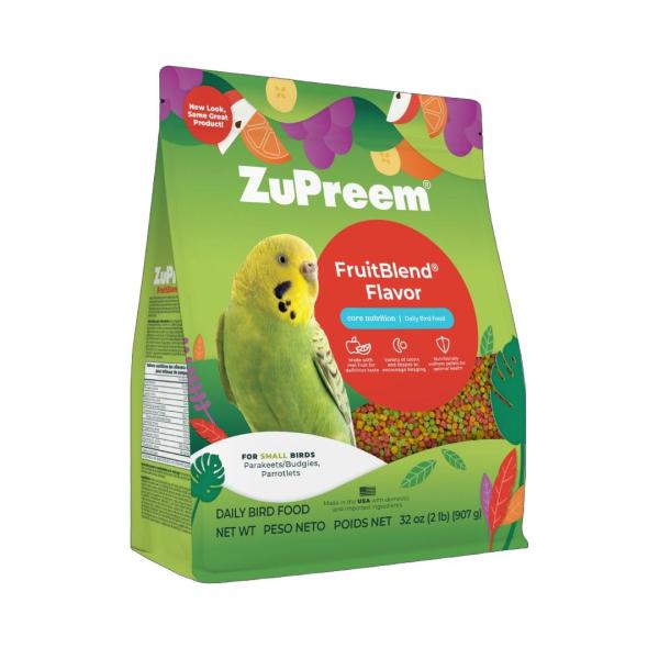 ※ロットによってペレットの色の割合や粒の大きさが変わりますので、予めご了承下さい。成鳥用の完全栄養食。ビタミンとミネラルが２１種類含まれ、鳥の大好きな新鮮なフルーツの粉末の味覚と匂いが食欲を促進します。パラキート、セキセイなどの小型鳥向け。...