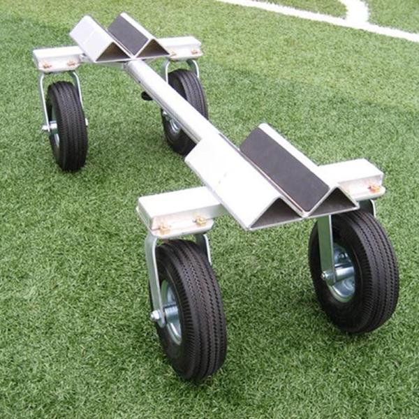 天然芝・人工芝対応　アルミ製サッカーゴール運搬車今までの運搬車では芝にダメージを与え、使えなかった問題点を解決！日本最大級の複合施設「グランセナサッカースクール」で実際にご使用頂き、大変喜ばれています。全長が伸縮式で、ジュニア用から一般用サ...