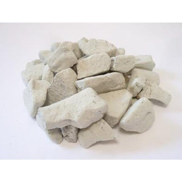 踏むと音が出るジャリで防草＋防犯のW効果！踏むと大きな音が出る防犯に適したジャリ。ガラスを高温溶解し、発砲処理をしたもので、粒の中に空気を多量に含み、軽くて、扱いやすい。多孔質なので水を通し、鉢底石としても使用可能。水は通して日光を遮断。雑...