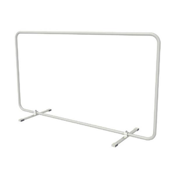 ※こちらの商品はフレームのみとなります。卓球用防球フェンス用フレームです。品　番：11-109サイズ：L1,400mm×400mm×H750mm　Φ22.0mm重　量：1.2kg材　質：アルミカラー：ホワイト入　数：1台※カバーは別売りです...