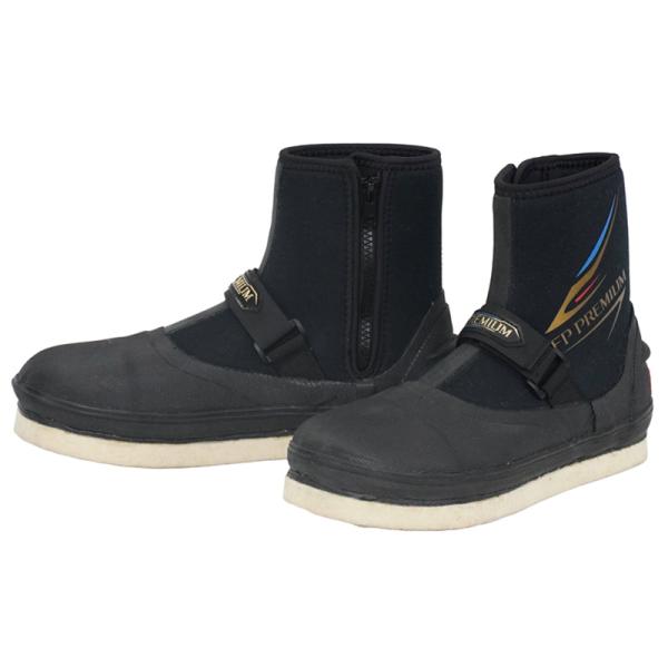 足先の自由度が高い、歩きやすく履きやすい中丸タイプの鮎タビ。厚みを持たせることで衝撃吸収性を高め、長時間の釣行でも体への負担を軽減します。ソールには高品質な羊毛フェルトを使用し、丸石や苔の付いた滑りやすい岩場でも優れたグリップ力を発揮。中割...