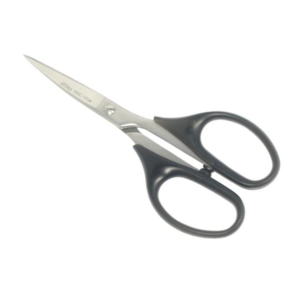 糸一本がひろえ、カーブが切りやすい曲り刃。どんな細かい作業も出来る細い刃先。講師・上級者向けです。和紙や布・薄いものから厚いものまで切れ味が変わりません。和紙工芸・ちりめん細工・パッチワークなどに使えます。鍛造加工が先端でもねばりのある強靭...