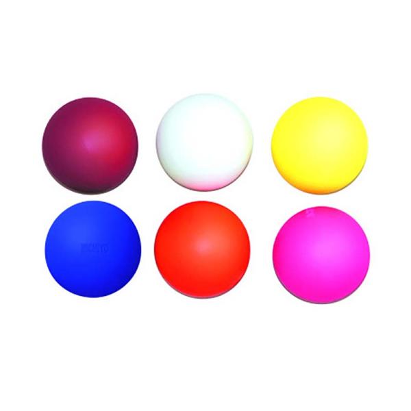 全国的に人気上昇中。空き地や公園、庭で世代をこえてナイスショット！文部省（現文部科学省）の生涯スポーツ推進事業の一環として、鳥取県泊村で開発されました。ゴルフ同様全力を出す場面と集中力や調整力を発揮する場面が組み合わされており、ルールも簡単...