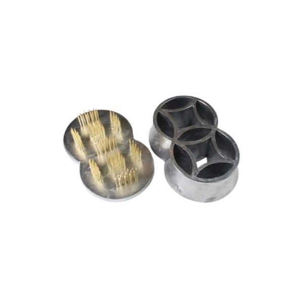 より本格的に花を演出したいという人におすすめです。品　番：419サイズ：97mm×60mm×H32mm重　量：890g/個材　質：針：真鍮　台：鉛生産国：日本入　数：10個（セット販売）生花、活花、活け花、花活け、本格的、七宝