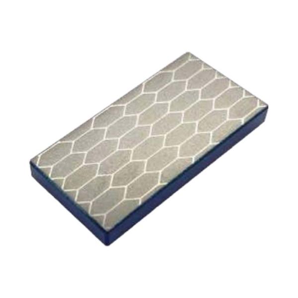 一般家庭用刃物、超硬合金、焼入鋼、セラミックス、ガラス、FRP、超硬ゴム、強化プラスチック等の難削材に。※ヤスリと違い、電着ダイヤは方向性はありません。前後左右どの方向からでも研磨できます。品　番：DP-10サイズ：全長50×幅25×厚6m...