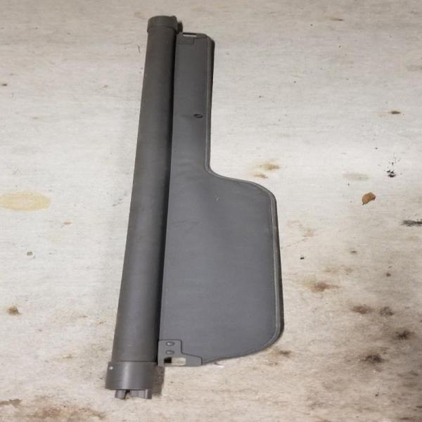 USリアーカーゴカバー LAND ROVER DISCOVERY 2スモークストーングレー後部収納スペースシェードカバーOEM 99/04  LAND ROVER DISCOVERY 2 SMOKESTONE GRAY REAR CARGO...