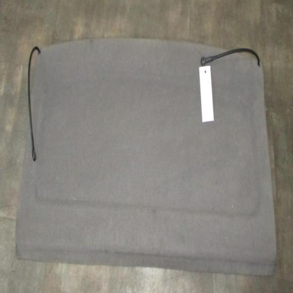 USリアーカーゴカバー Hutablage Kofferraumabde   VWポロ6N 6N1 3日6N0667769 Bj.:97  -  EK859  Hutablage Kofferraumabdeckung VW Polo 6N...