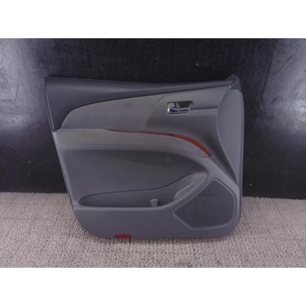 **** 商品説明を必ずご確認ください ****部品管理番号：202502012013250メーカー純正品番：67620-28B72-B2部品名：左Fドアトリム部品区分：リサイクル品車名：エスティマ車両タイプ名：5DBOXワゴン通称型式：A...