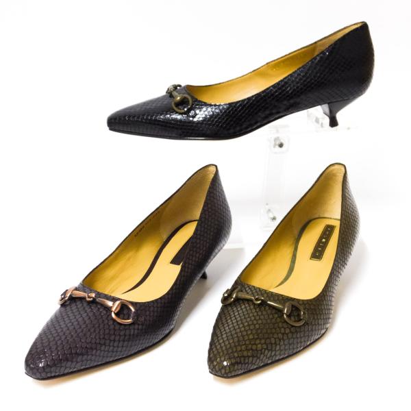 『YOSHITO』は本当にいい靴＝履き心地の良さを第一に考え、靴作りをしています 足当たりも柔らかな素材を選び、それを職人の確かな技術で、一足ずつ思いを込めて丁寧に仕上げています この心こそ、YOSHITOが長年愛され続けてきた理由です ボ...