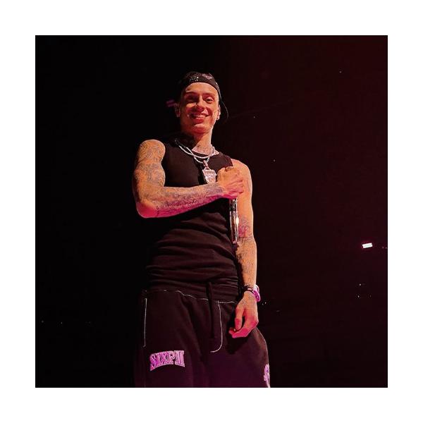 SYNA WORLDとのコラボもリリースされた今勢いのあるドイツ発、新進気鋭のストリートブランド「6PM」とLA発の老舗デニムブランド「TRUE RELIGION」のコラボ。こちらのパンツはCentral CeeがCRG World tou...