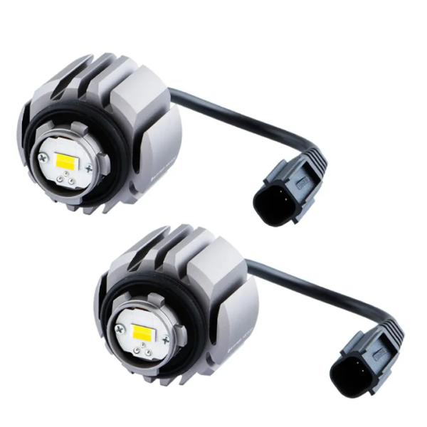 15285409●ランプONでホワイト点灯。点灯後にOFF→ONでイエローに切り替わり、更にOFF→ONでホワイトに切り替わります。●車検対応交換式LED光源ユニット（バルブ種別：L1B/6）を使用した純正LEDフォグランプ装着車用の交換バ...