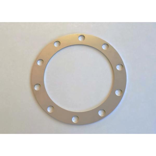 3286883■適合車種いすゞ大型、日野大型（一部）メッキリアハブキャップ取付時、センターのふくらみに干渉する場合に使用いたします。板厚　t-3.0mmステンレス製L/R　2枚1セット日野大型につきましては部品番号での適合が取れない関係上、...