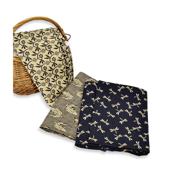 素材　綿100％サイズ大きさ約110センチ×110センチ兵庫県の北播磨（東経135度、北緯35度が交差している地域）で生産される先染織物「播州織」は、約220年の伝統でお客様に安心と豊かさをお届けします。