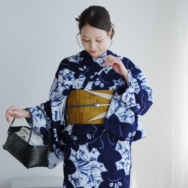 【utatane別注 京鹿の子絞り/有松染め 浴衣3点セット 伝統工芸士・清江和雄 桔梗】【セット内容】浴衣・帯・下駄※上記以外のレースやオーガンジー飾り、帯締め等の小物類はセットに含まれません。※帯は手結び（ご自身で結ぶタイプ）です。※下...