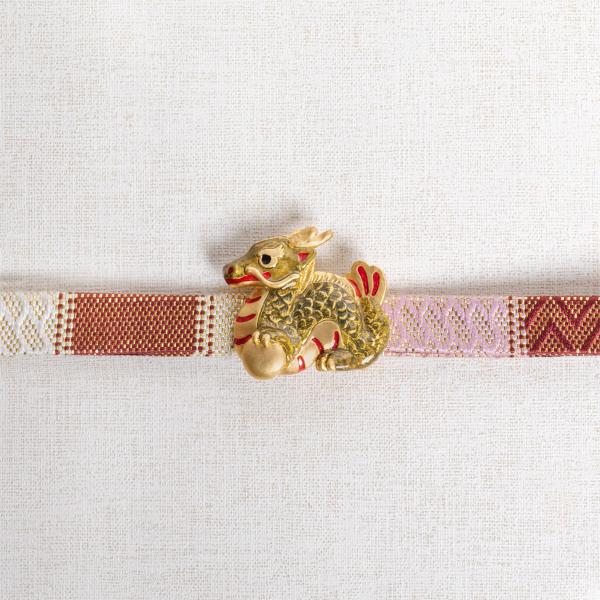 ※スマートフォンの方は「すべて（もっと）見る」を押してください【セット内容】帯留め　1点【素材】ピューター【実寸サイズ】縦 約28mm×横 約30mm【原産国】日本【数-SUU-】和アクセサリーブランド。ブランド名の「数」は “整数＝int...