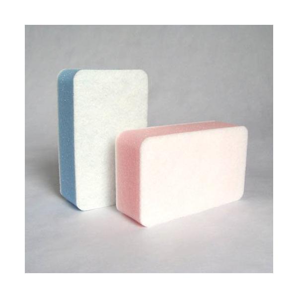 ▼商品名ナチハマ フロピカ▼商品説明シャワーで流しながら浴槽をゴシゴシこするだけ。洗った後に浴槽を指でこすればどれくらいきれいになったかわかるはずです。洗剤が残らないのですすぐ手間もはぶけます。▼ご使用上の注意接着綿のはがれの原因となるので...