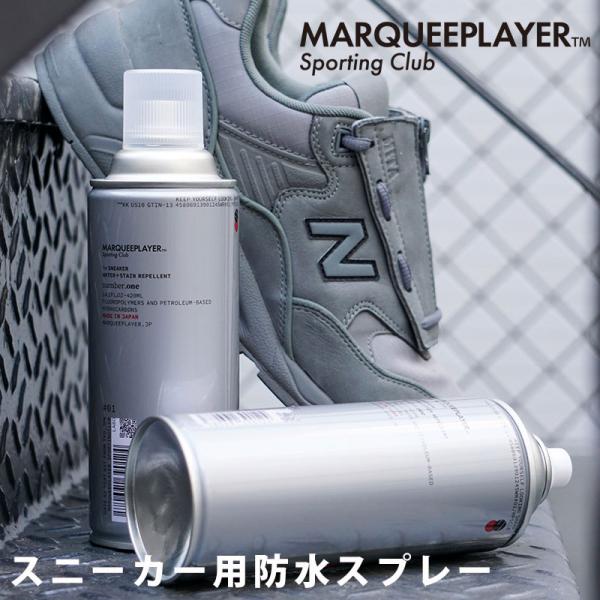 スニーカーを愛する人のために作られた撥水（はっすい）スプレーです。「防水…水を通さないようにした加工」ではなく、「撥水…水をはじく加工」にしたのは、歩行中の足の蒸れまで計算に入れて作られたから。雨を最大限はじきながら、通気性を最低限保つバラ...