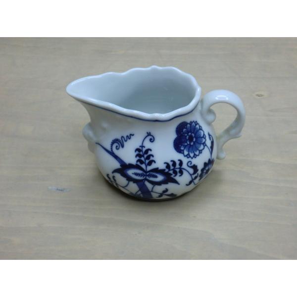 ブルーダニューブの25/58 ミニクリーマーSです。　長９.5cmＸ幅７X６H　定価2090円です。ミルク入れだけでなく色々使えて便利です。発送は、１週間以内を予定して居ります。その他のアイテムについては、器の陶苑　　ブルーダニューブページ...