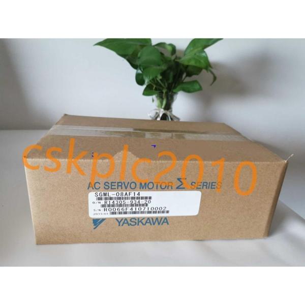 1 PCS 未使用 servo motor SGML-08AF14