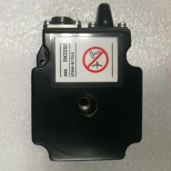 新品   UTSAE-B17CLE エンコーダー 保証商品説明制品はすべて新品です。初期不良につきまして、交換又は返金が可能です。