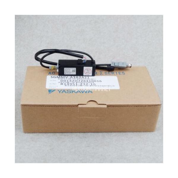 1PCS 未使用 servo motor SGMMV-A3E2A21