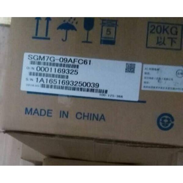 1PCS New  servo motor SGM7G-09AFC611PCS NEW  SERVO MOTOR SGM7G-09AFC61