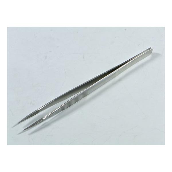 このピンセットは先が矢型になっております。小品盆栽をお持ちの方に非常に人気のあるピンセットです。刃先が他のピンセットとは違い尖っています。そのため細かいものでも掴むことができます。また、先が尖っていることにより、若芽もこのピンセットで摘むこ...