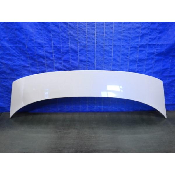 ―タイトル―L230　プリウス　ZVW50　リアスポイラー　ルーフスポイラー　リアウイング　76085-47080　76871-47070―商品説明―・対応年式：平成27年12月〜・カラー：ホワイトパール系・画像の通り、傷があります。―注意...