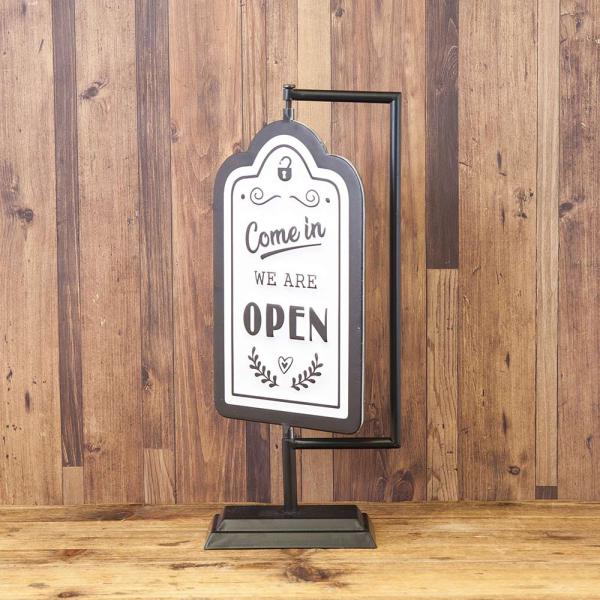 アメリカンクラシック［OPEN / CLOSED テーブルスタンド］は、店舗をより魅力的に演出してくれるアイテムです。OPENとCLOSEDをくるくると回転させて営業中と閉店時の表示切り替えも簡単に行えます。使い勝手の良いサイズで、レイアウ...