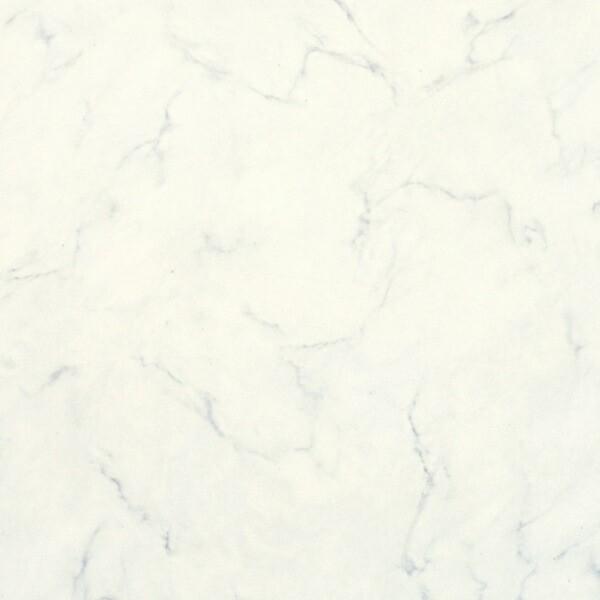 戸建て、マンションなど室内用の床材です。個人差はありますが1.8mm厚と薄くあまり力を入れずにカッターで切れます。床材の中でも長さにもよりますが重量は軽い方ですので持ち運びやすく貼り付けに慣れてきますと施工時間も短く済みます。少ない面積でし...