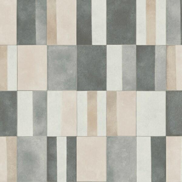 戸建て、マンションなど室内用の床材です。個人差はありますが1.8mm厚と薄くあまり力を入れずにカッターで切れます。床材の中でも長さにもよりますが重量は軽い方ですので持ち運びやすく貼り付けに慣れてきますと施工時間も短く済みます。少ない面積でし...