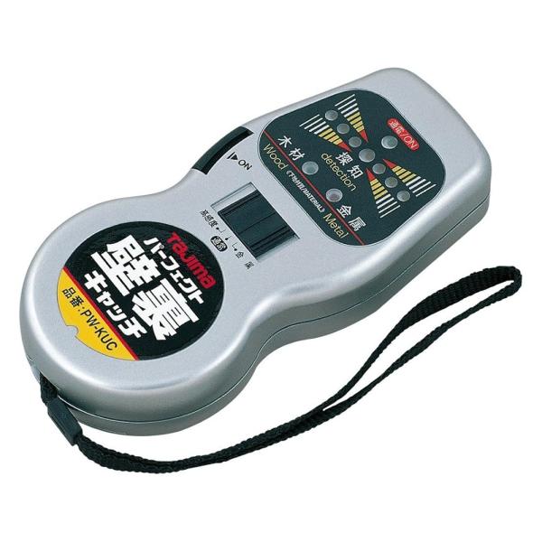 「商品情報」商品紹介電子下地材探知器。1台で木材またはプラスチック・金属の両方を探知する両機能一体型。壁、天井などの表面材で隠れて見えない下地材を探知します。感度2段切替式(通常・高感度)+簡易金属探知機能付。自動初期設定機能付。携帯ストラ...