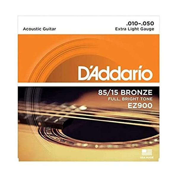 D'Addario (ダダリオ) のアコースティックギター弦 EZ900は、ブロンズ配合比を85:15に設定した「アメリカンブロンズ」と呼ばれる合金を使用しており、非常にブライトで切れの良いサウンドが特徴です。