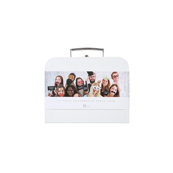 "イギリスTalking Tablesブランド。WE HEART WHITEシリーズのフォトブースキット（フォトプロップス）です。海外ですとよくみかけるのですが,フォトブースとはいろいろな小道具を置いて,みんなでワイワイ楽しんで写真を取れる...