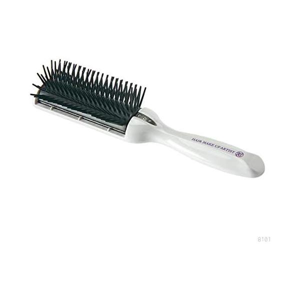 ●9列130°の角度で静電気を防ぎながら髪をしっかり梳かす。●セラミド配合のブラシが梳かすたびに髪をつややかにします。●静電気除去システムでブラシから静電気が除去されます。●ブラッシングするだけで艶髪にまとまります。【材質】 ハンドル部・・...