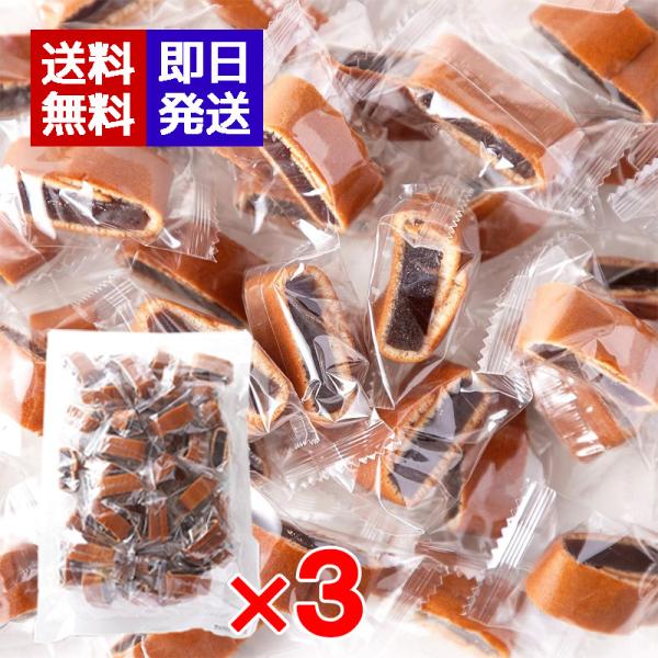 ようかん巻きとはようかんをどら焼きの皮を薄く焼いたような生地で、巻き上げた半生和菓子です。ふんわりとした甘さ控えめ薄焼き皮としっかりとした食感で甘えに仕上げた羊羹が絶妙にマッチしています。ようかんは一般的な加工餡を使わず、生餡の状態(小豆を...