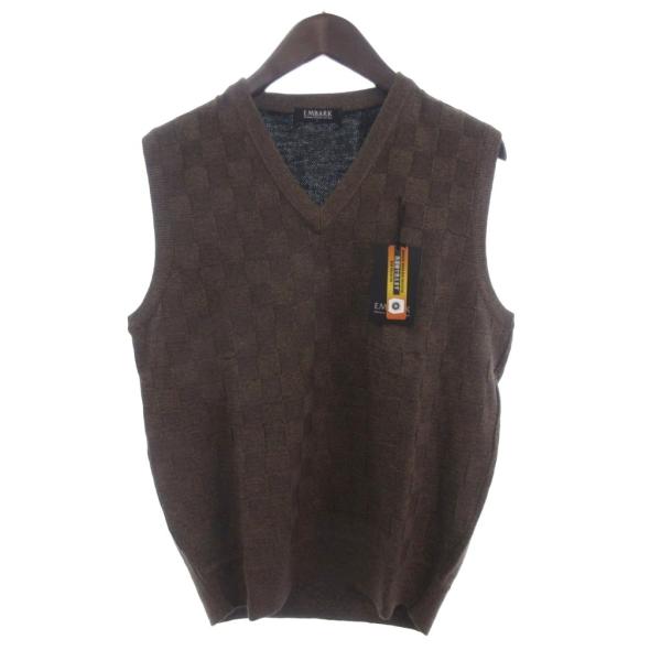 未使用品 タグ付き EMBARK ニットベスト Vネック 茶 ブラウン L ■FF メンズ【表記サイズ】L【実寸サイズ】身幅：54cm　着丈：70cm　　【素材】ポリエステル【色】ブラウン【仕様】-【状態】未使用品です。　　※未使用品・新品...