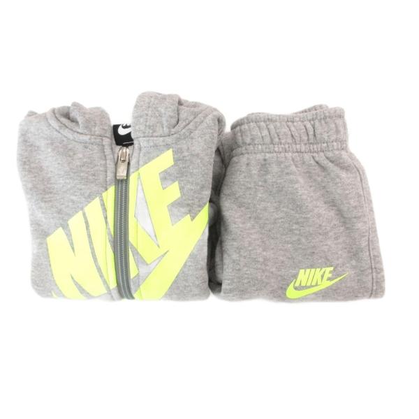 ナイキ NIKE パーカー ジョガーパンツ セットアップ ジップアップ 80-86cm グレー /MG ☆AA★ キッズ【ブランド】ナイキ NIKE【表記サイズ】80-86cm【実寸サイズ】※セット販売のため実寸サイズは計測しておりません。...