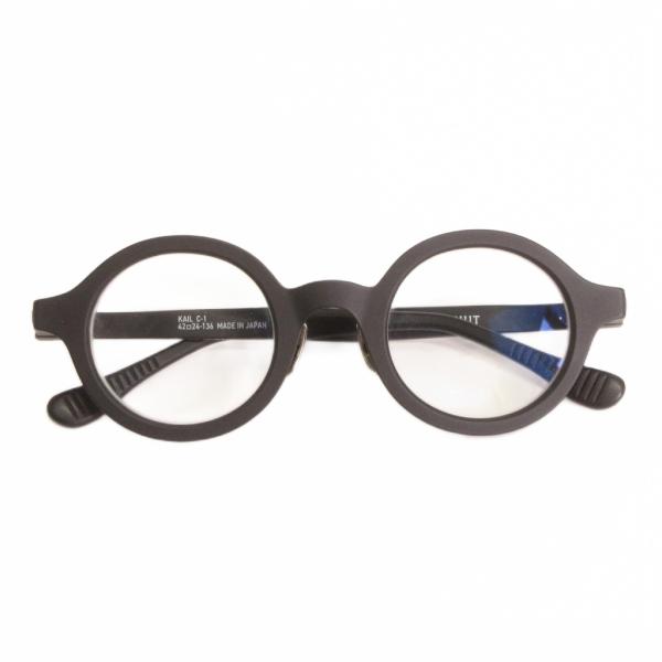 ノーラット NORUT メガネ 眼鏡 度入り KAIL C-1 黒 ブラック 42□24 136 アイウェア メンズ【表記サイズ】42□24 136【実寸サイズ】レンズの大きさ：4×3.8cm　フレーム：13cm　テンプル：13.5cm　　...