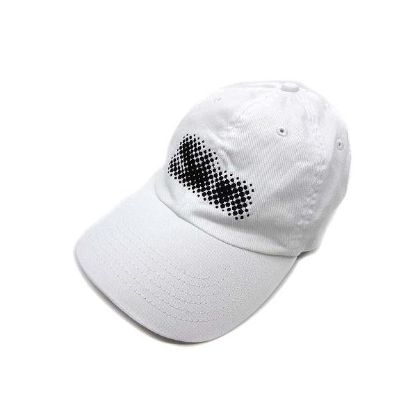 スロン Slon クラシック ドット ロゴ 刺繍 キャップ Classic Logo Dot Tone Hat ホワイト 白 メンズ レディース【実寸サイズ】つば：7cm　頭周り：52-58cm　　【色】ホワイト【状態】つば裏に薄汚れがあり...