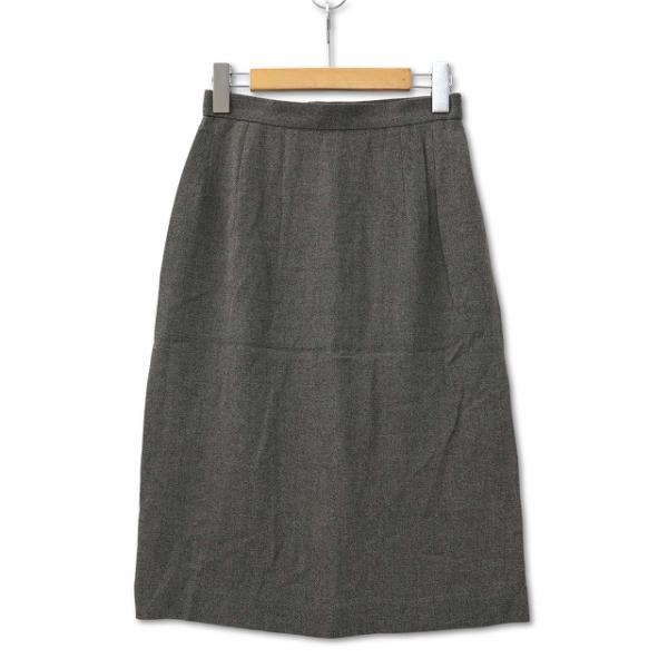 KORET レナウンルック ミモレ タイトスカート グレー 9 レディース【表記サイズ】レディース/9【実寸サイズ】ウエスト：64cm　ヒップ：92cm　スカート丈：63cm　　【素材】表地　レーヨン60％ トリアセテート40％　裏地　ポリ...